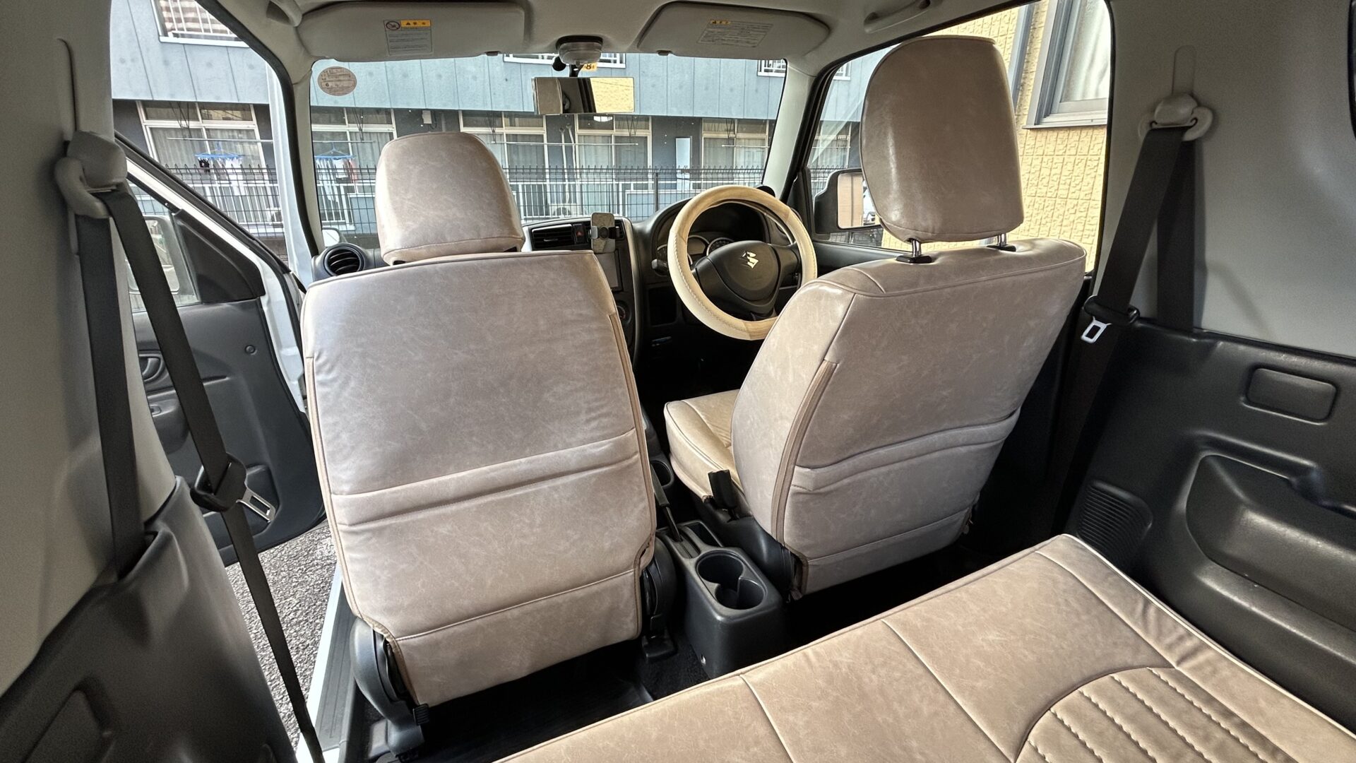 【装着写真】ジムニーJB23 10型 Sandiiカヌレ シートカバー [品番:S0113-07] | かわいい車のシートカバーなら Sandii サンディ